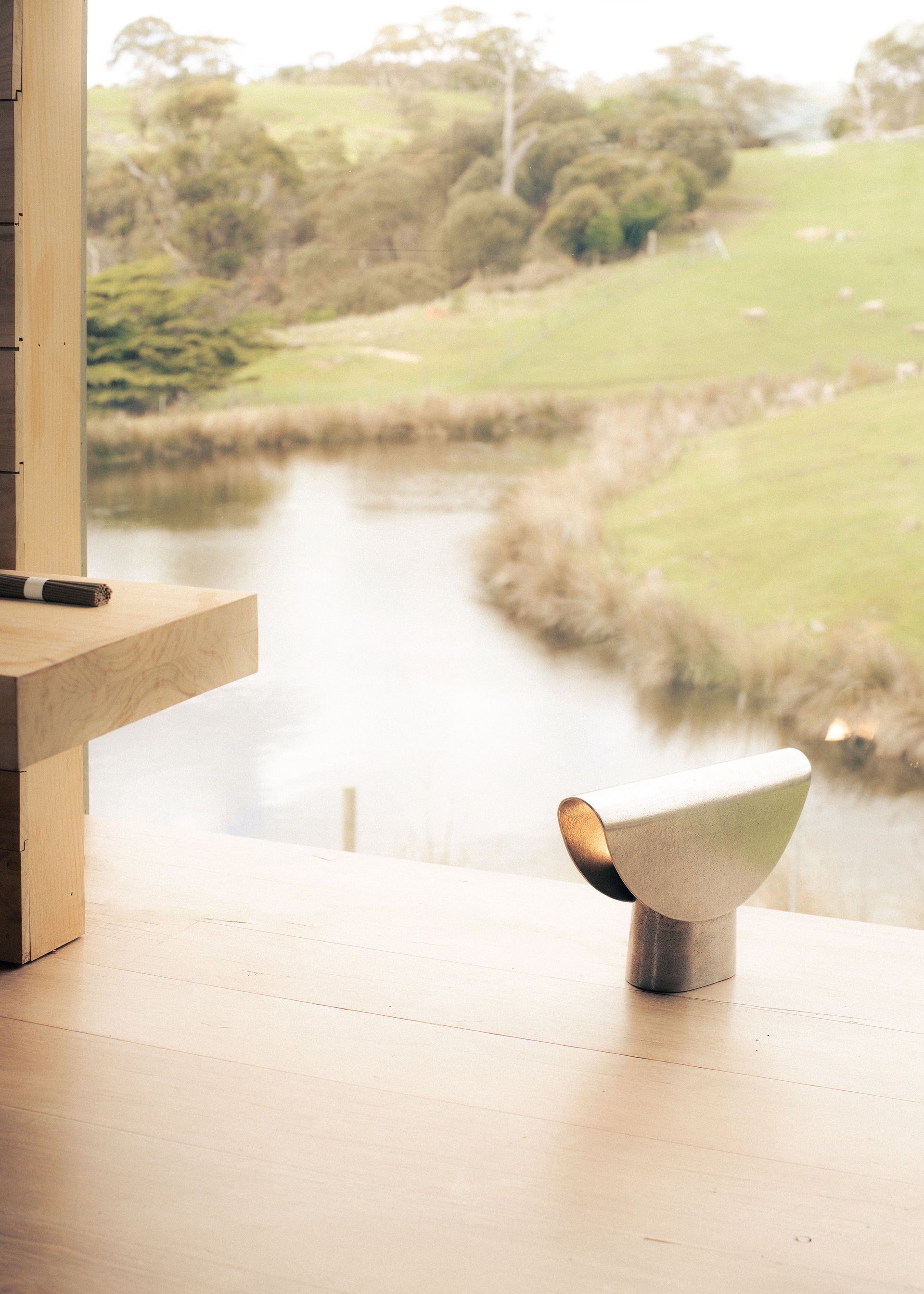 Fold Light – studio HENRY WILSON