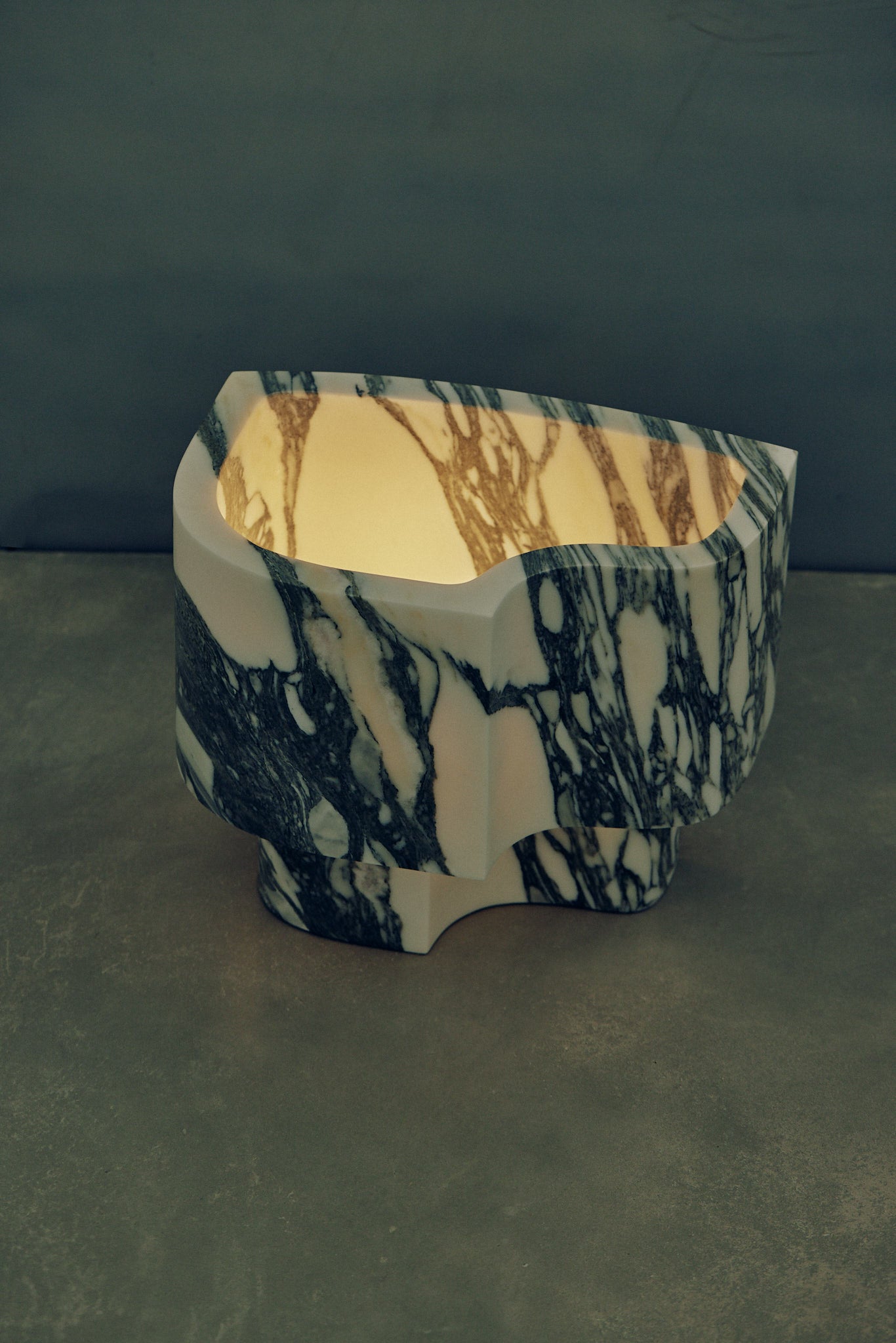 Offset Lamp – studio HENRY WILSON