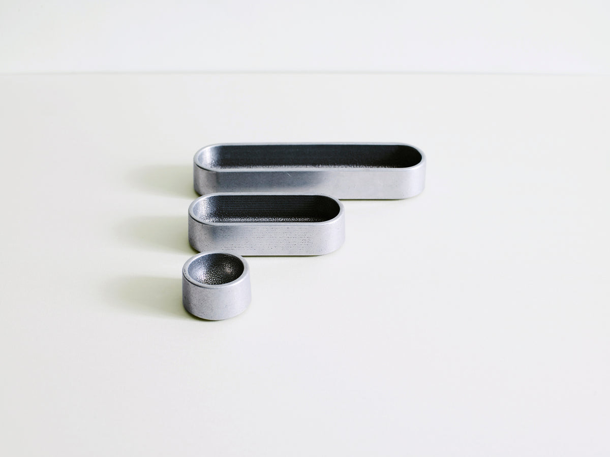Stack Trays – studio HENRY WILSON