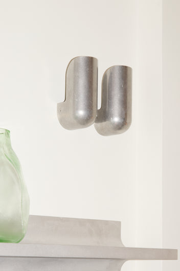 Elbow Wall Light – studio HENRY WILSON