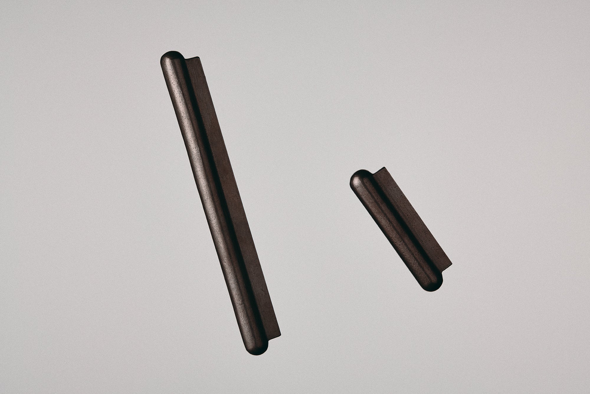 PSL Handle – studio HENRY WILSON