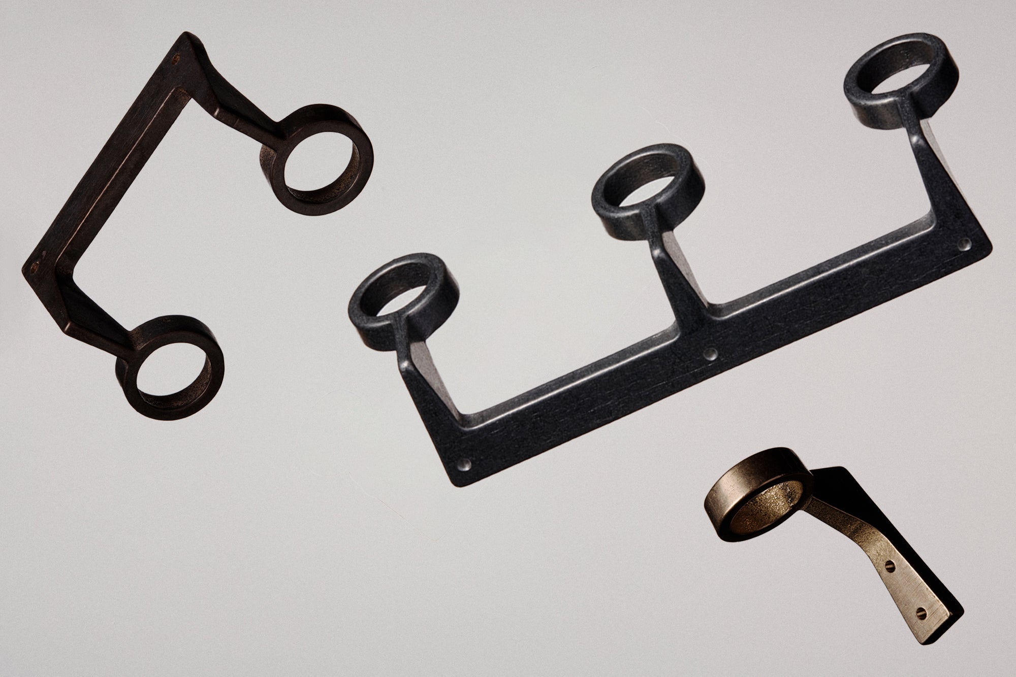 Bottle Bracket – studio HENRY WILSON